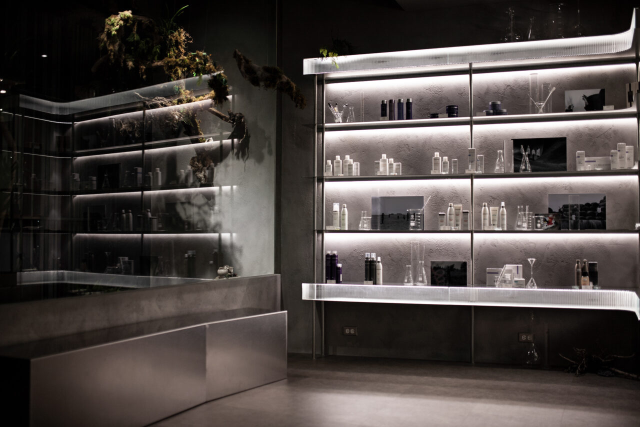 17 Salon Lighting Ideas for Beauty, Hair & Barbershops